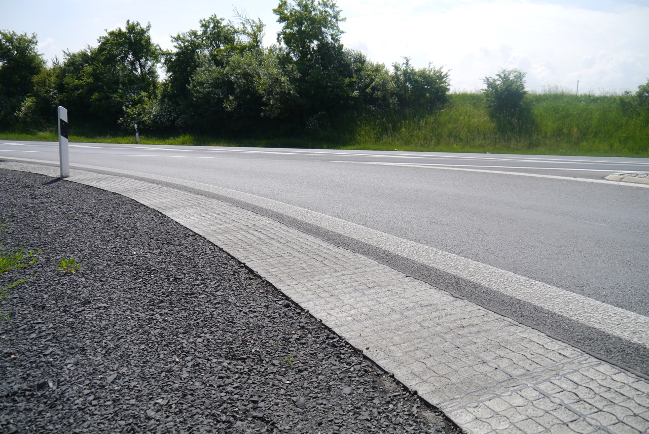 Roads & Road Shoulder | Ecoraster North America